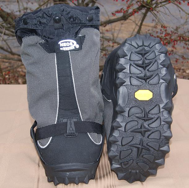 Insulated NEOS Navigator 5 Overshoes with Expandable Gaiter